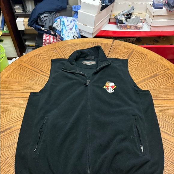 Peanuts | Jackets & Coats | Peanuts Snoopy Black Fleece Vest | Poshmark